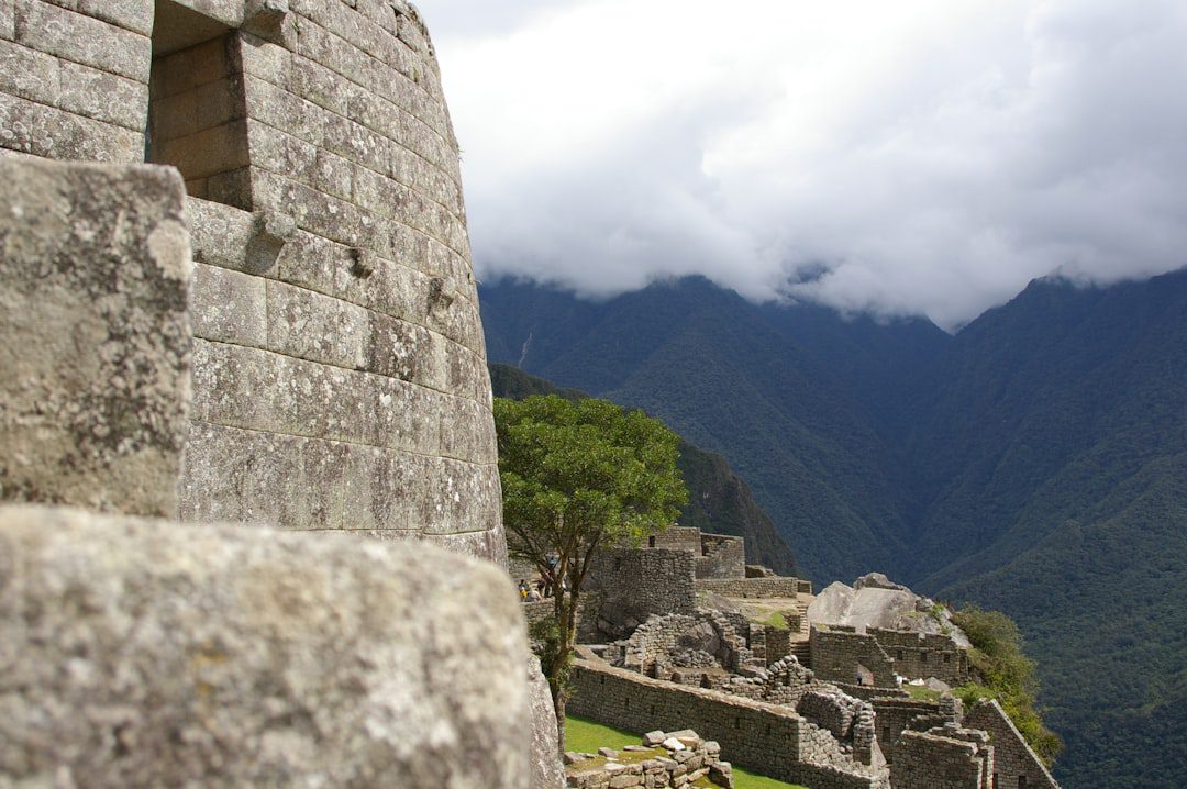 Machu Picchu: Incredible Ancient Mysteries, Mountain Majesty & Incan ...
